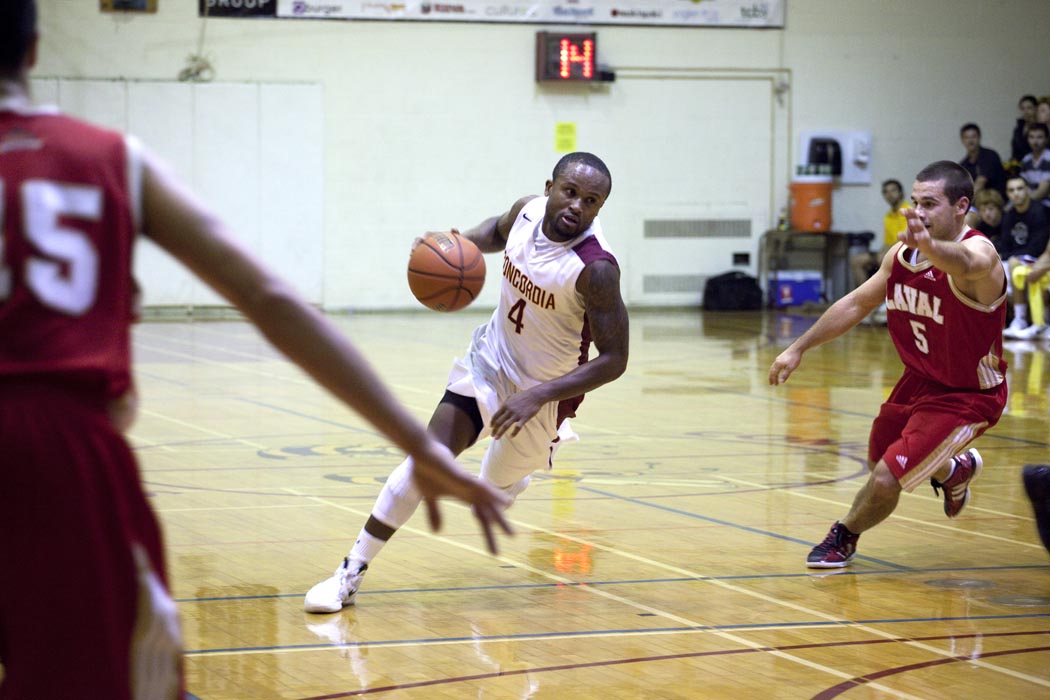 B-Ball Team Pulls Off Win Despite Hiccups | Sports – The Link