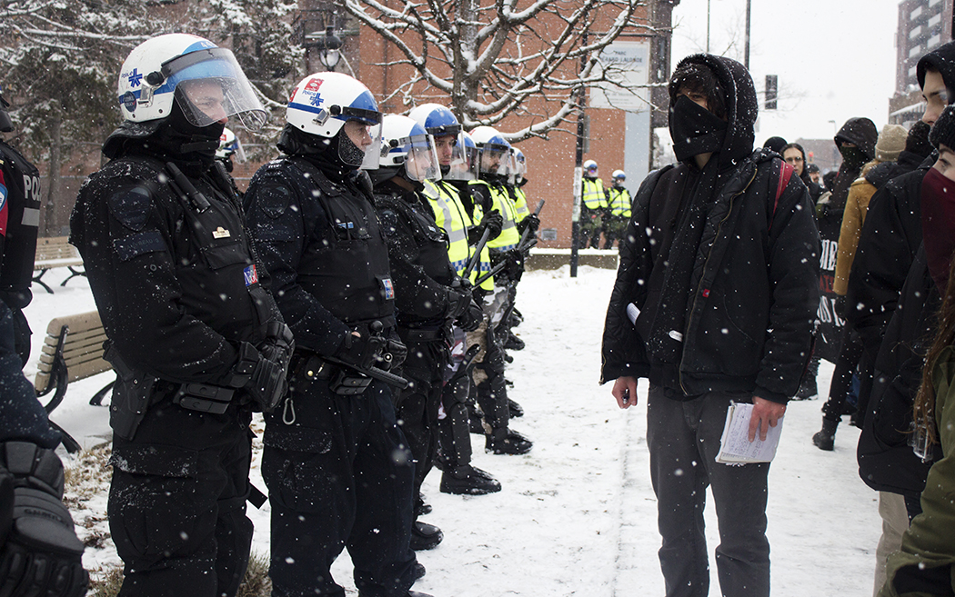 Snowballs, Riot Police, and One Arrest as Protesters Confront PEGIDA ...