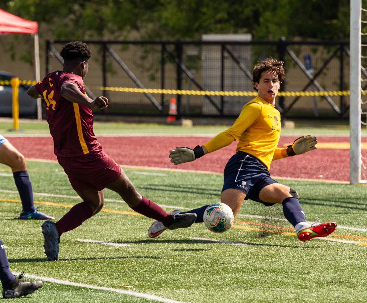 Stingers 0, Citadins 0: Goalkeepers Steal the Show in Scoreless Draw ...