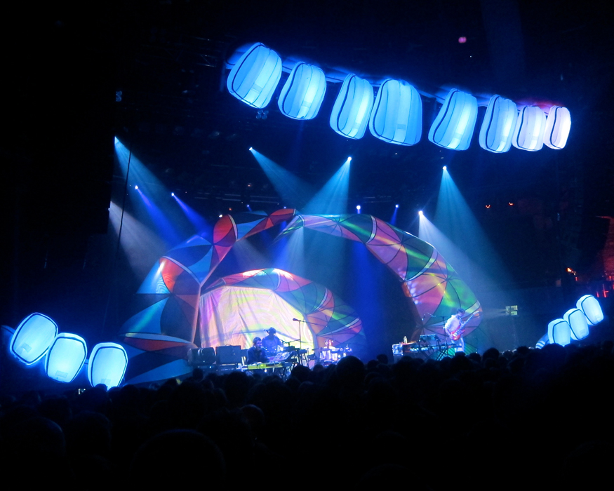 CONCERT REVIEW: Animal Collective Comes Out to Play | FringeBlog – The Link